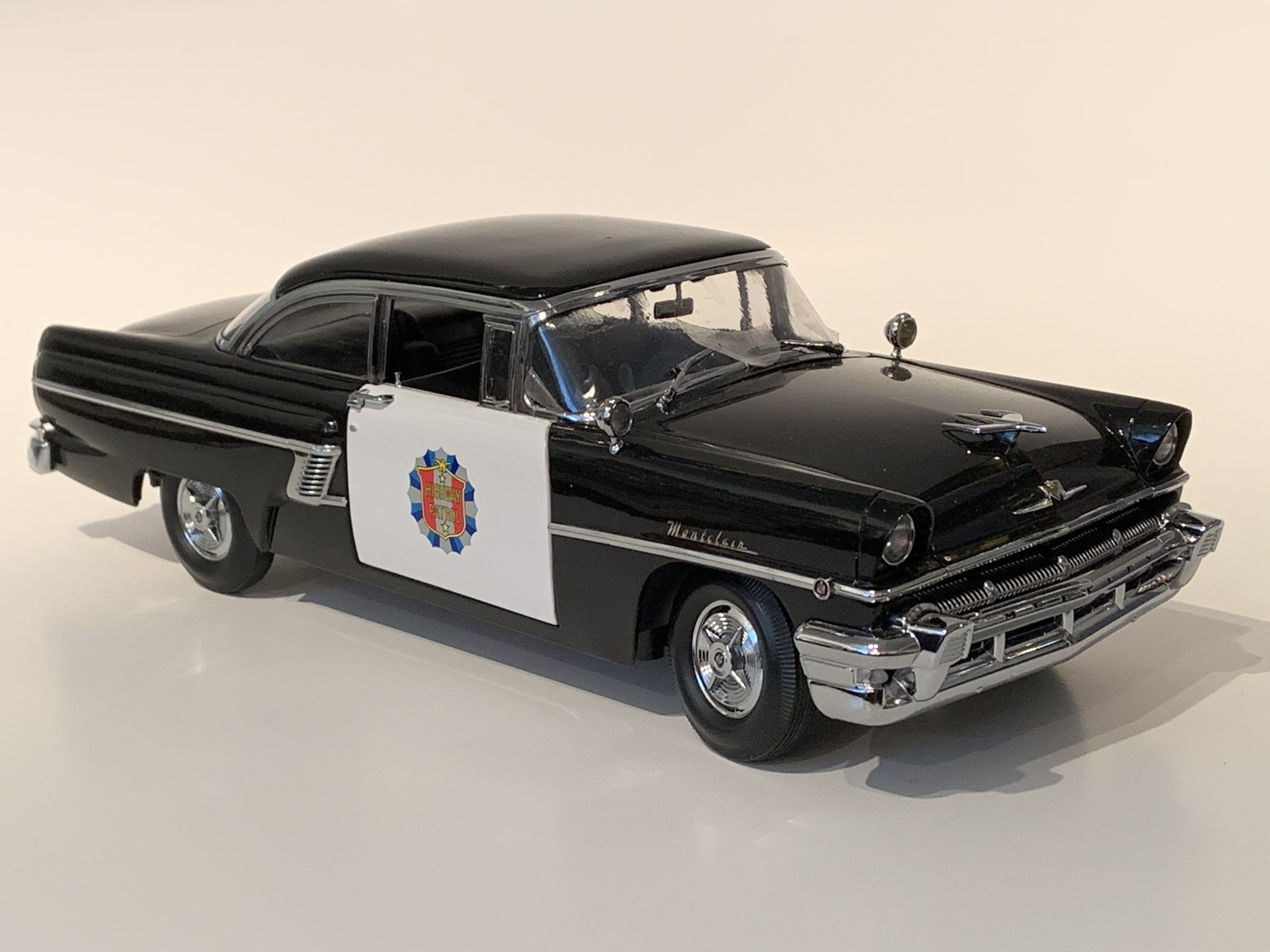 MERCURY MONTCLAIR HARDTOP POLICE CAR 1956 1/18 | Passe-Temps 3000