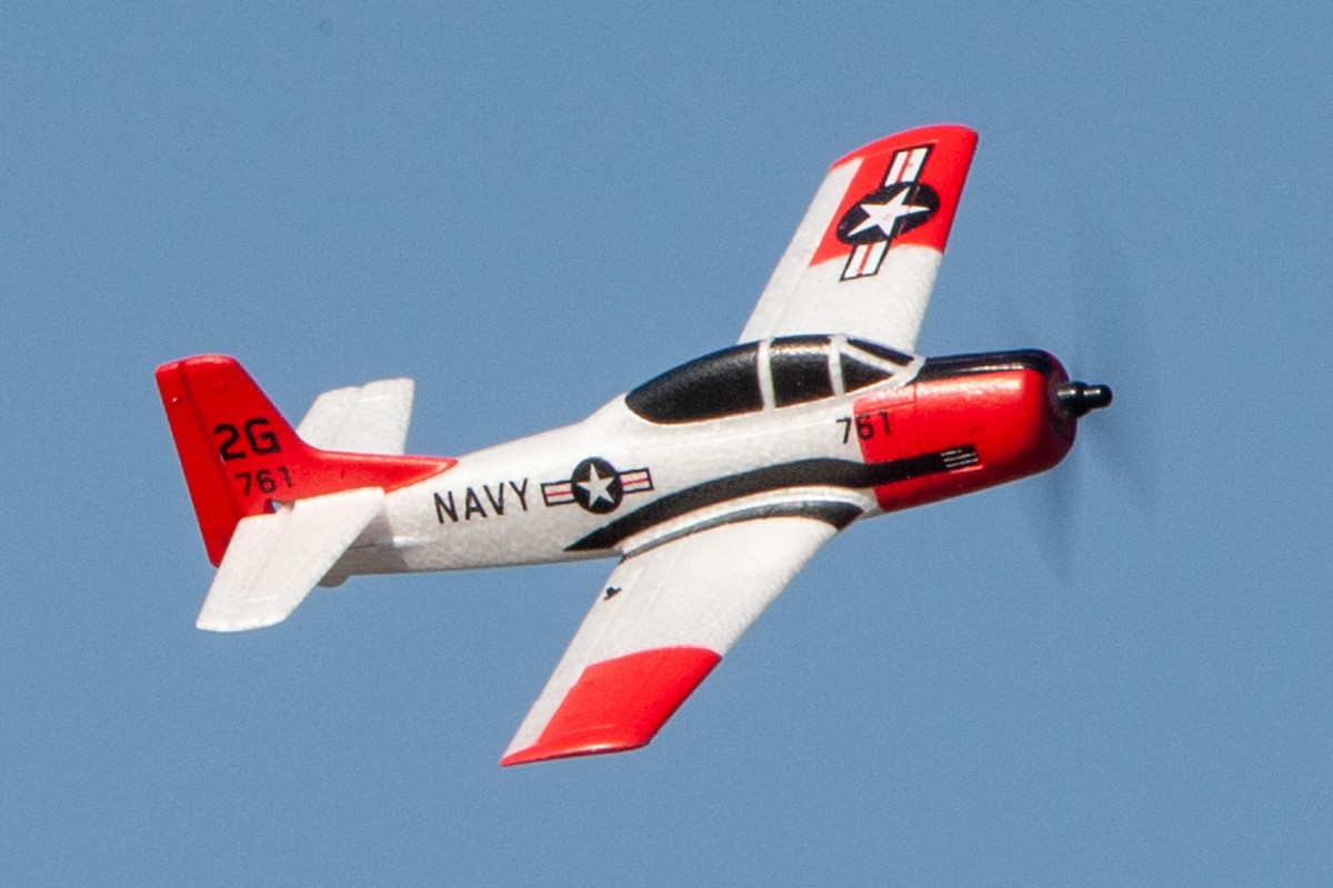 Avion T-28 Trojan Micro RTF avec système PASS (Pilot | Passe-Temps 3000